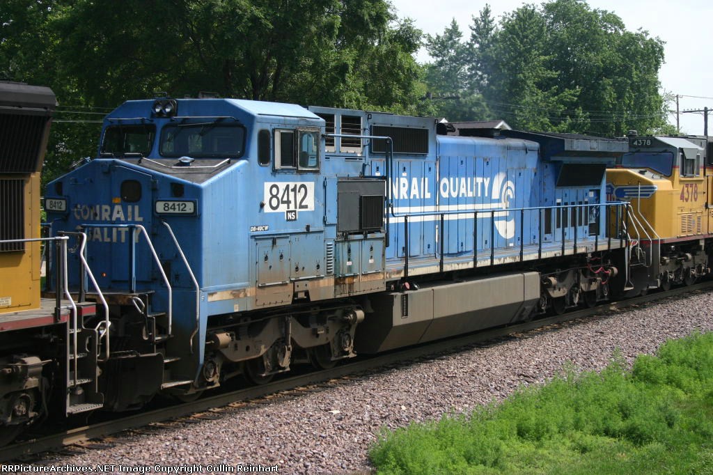 NS 8412